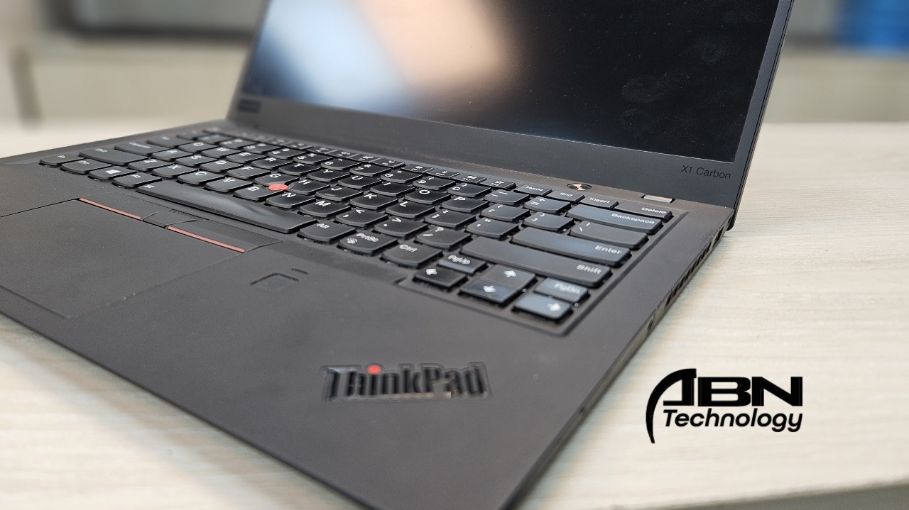 Lenovo ThinkPad X1 Carbon. Intel Core i5, 8th Generation. 8GB RAM, 256GB SSD. (Gen 6). 2k ...