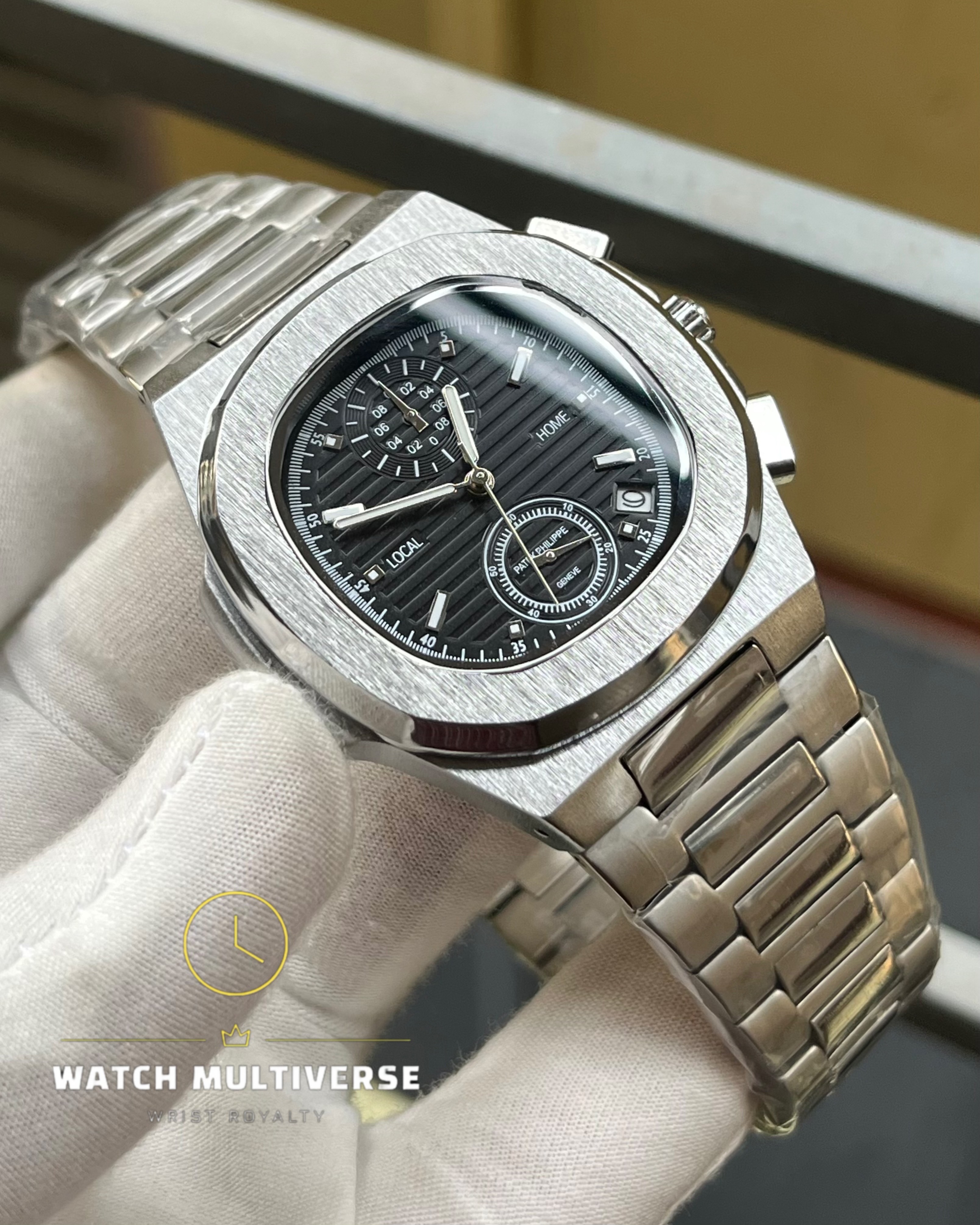 Patek Philippe Nautilus AA (Black) | WATCH MULTIVERSE