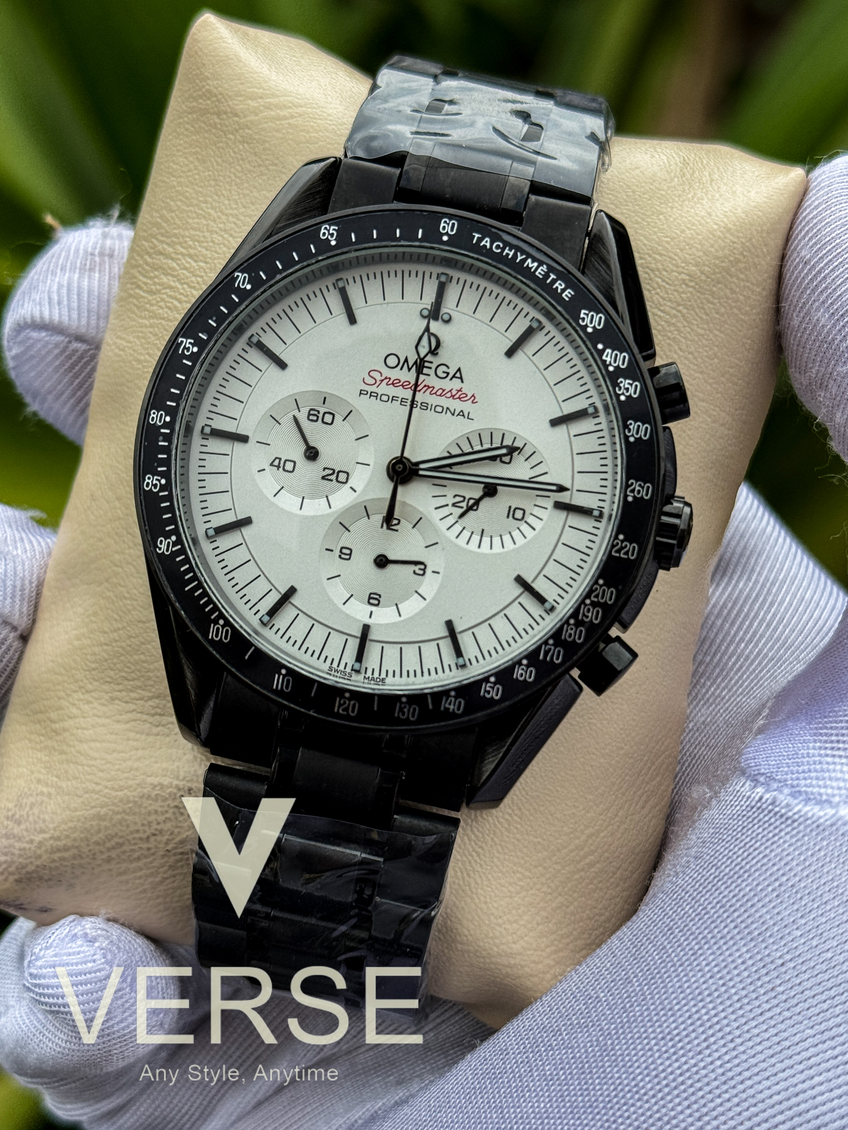 Omega Moonwatch white dial black case AA | VERSE